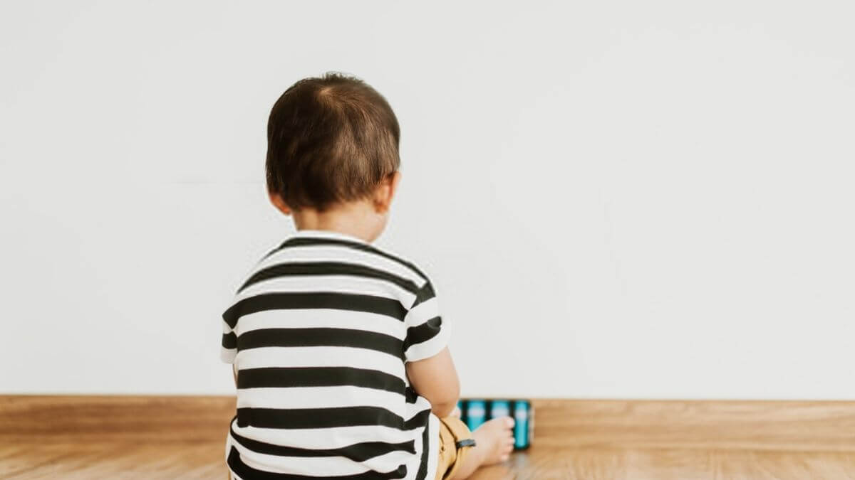 Anak Autisme - Mengenali Ciri-Ciri & Kepentingan Peranan Ibu Bapa