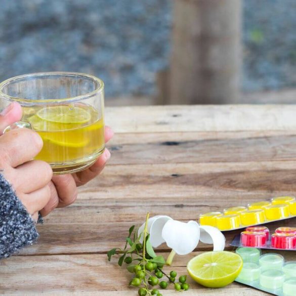 8 Cara Hilangkan Sakit Tekak Gatal & Kering Dengan Berkesan (2025)