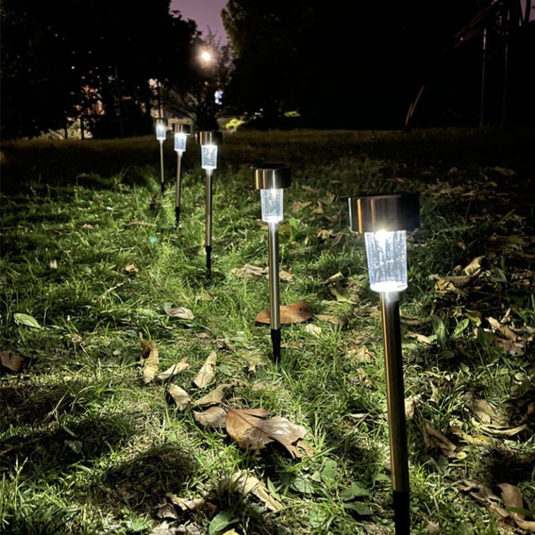 17 Lampu Solar Luar Rumah Yang Semakin Menjadi Pilihan Ramai (2026)
