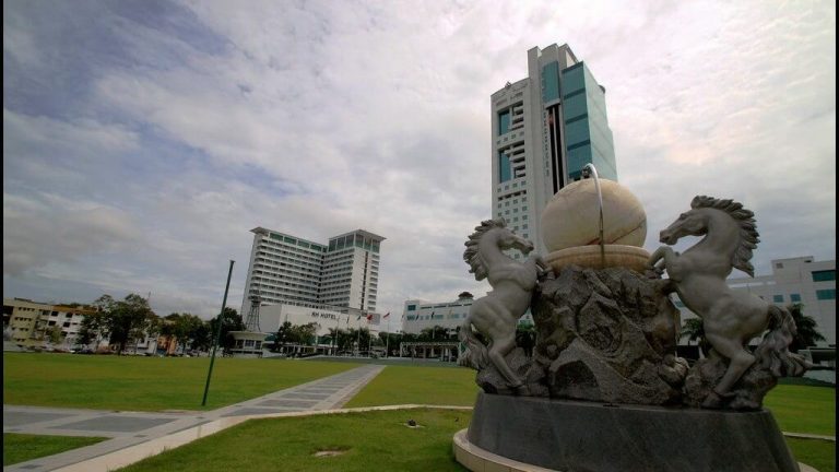 15 Tempat Menarik di Sibu Yang Paling Popular - 2025