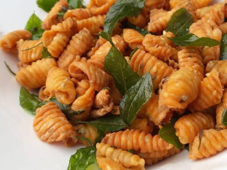 Kenali Kuih Tradisional Semasa Perayaan Deepavali - 2026 | KelabMama