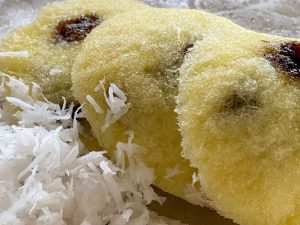 "Kuih dalam Kain" atau Putu Halba Versi Kelantan yang Asli dan Sedap