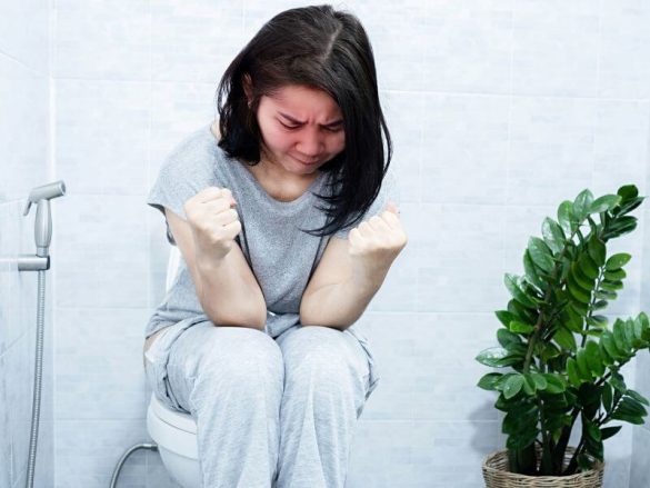 Berak Berdarah? Jangan Panik, Jom Kenali Punca Berak Berdarah Berlaku