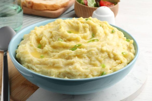 12 Jenis Roti Yang Wajib Cuba dan Rasanya Pun Tak Kalah Juga! - 2025