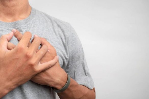 Mengapa Kita Boleh Menjangkiti Kayap Ular? Memahami "Herpes Zoster"