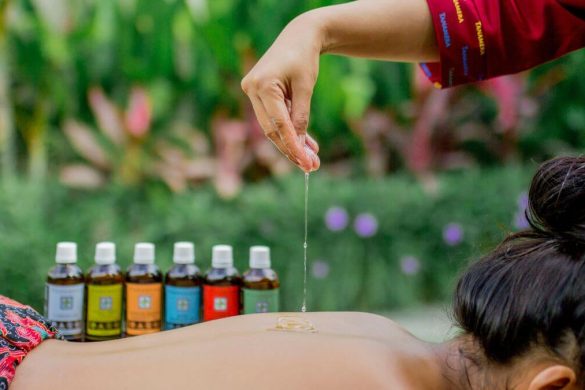 Mengapa Kita Boleh Menjangkiti Kayap Ular? Memahami "Herpes Zoster"